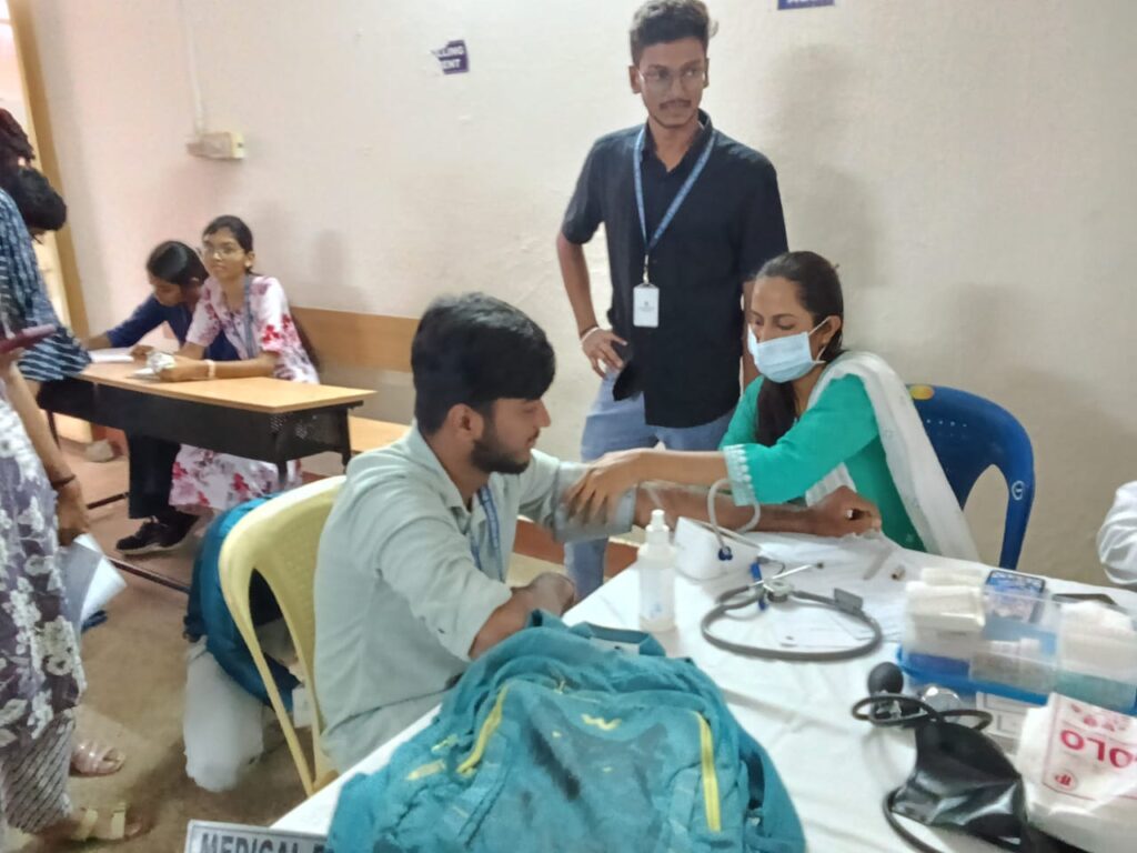 Glimpses from an inspiring session by VTU Central Placement Cell on the ...